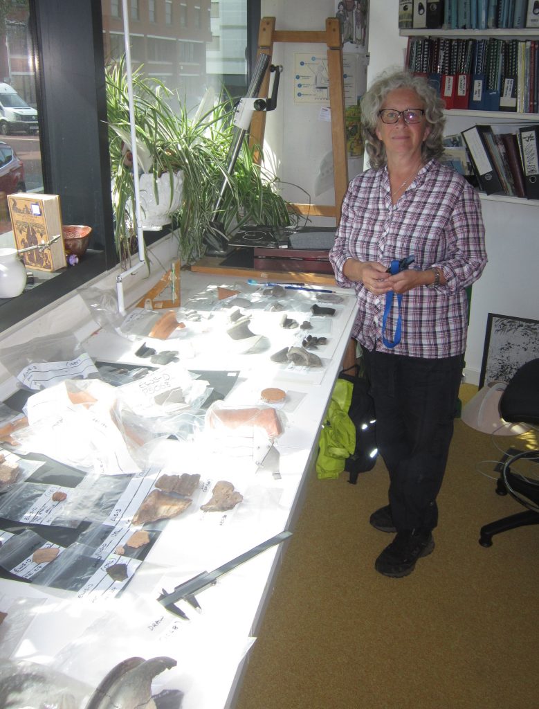 Illustrating Archaeological Finds - Worcestershire Archive ...