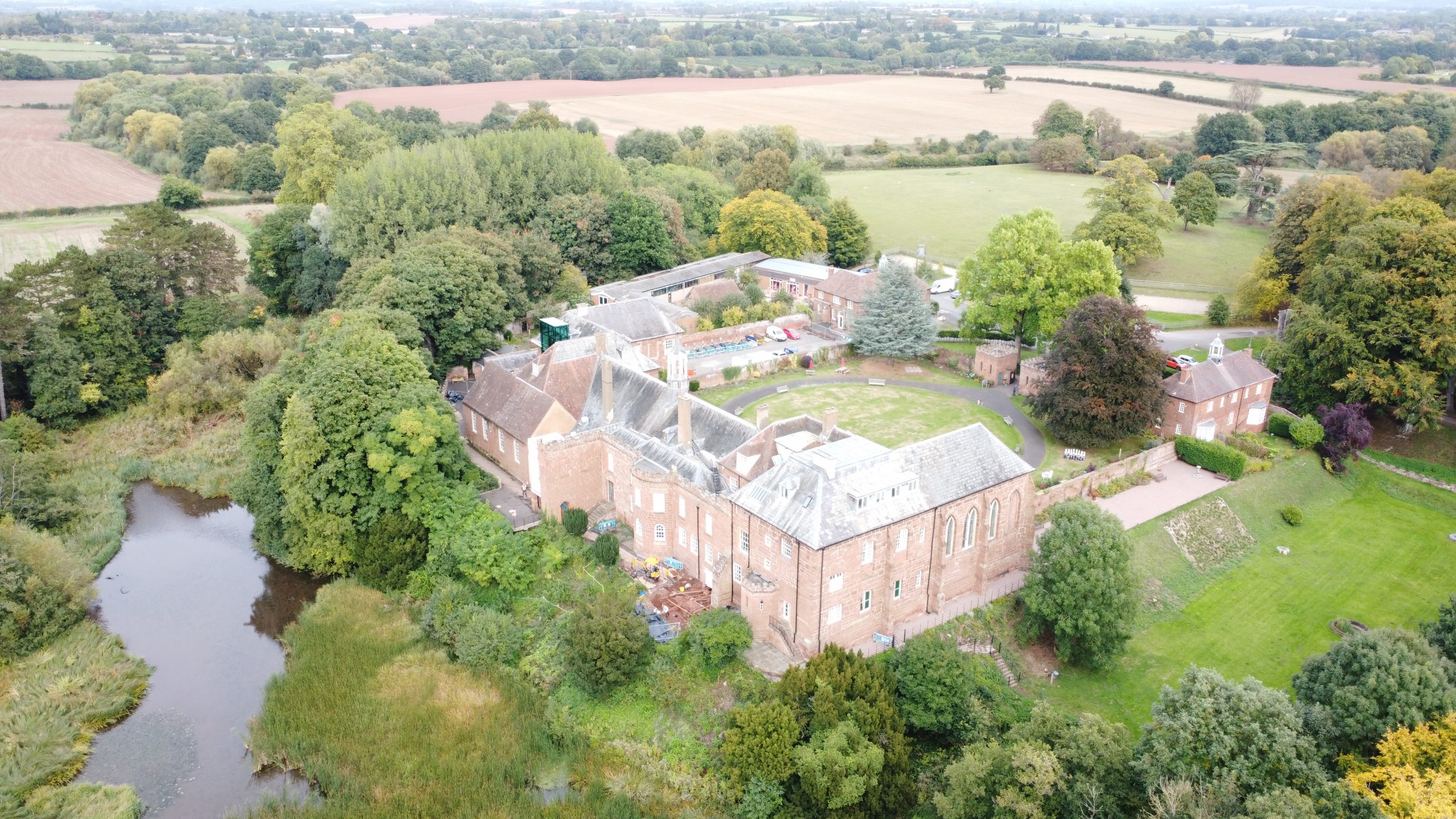 Excavations at Hartlebury Castle - Worcestershire Archive & Archaeology ...