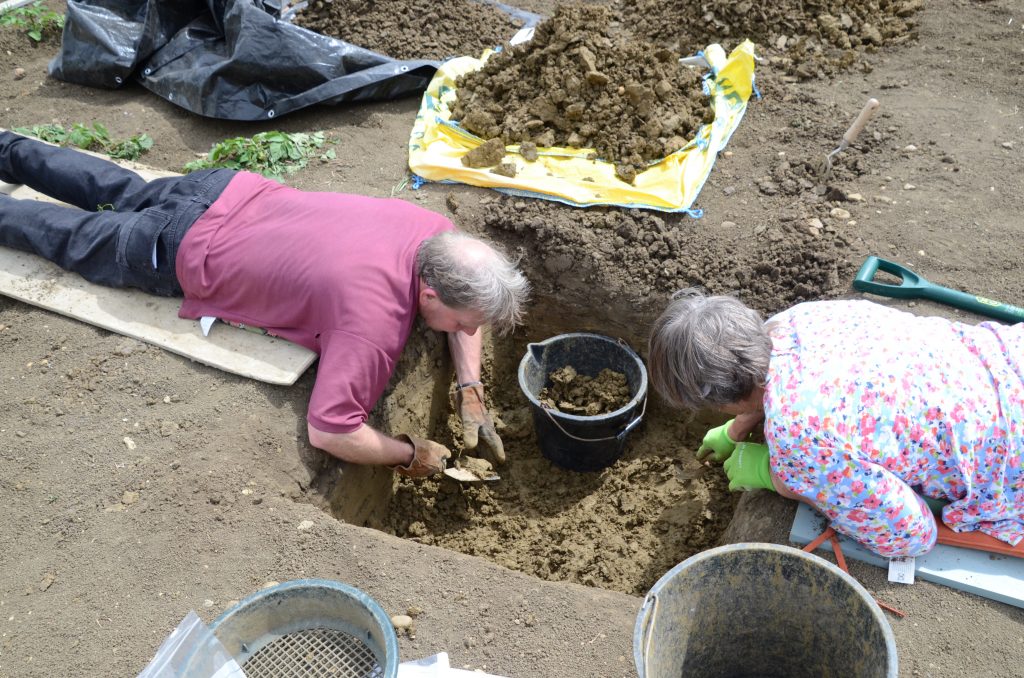 Badsey’s Big Dig - Worcestershire Archive & Archaeology Service