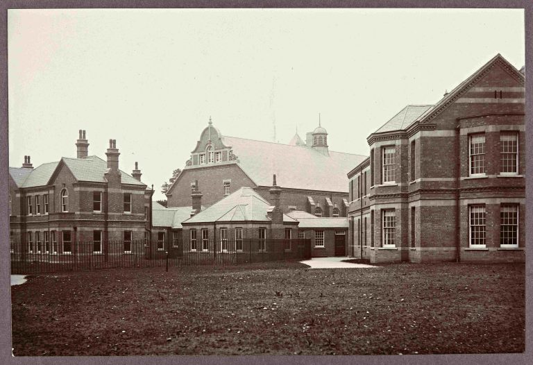 Powick Hospital: Worcestershire’s first County Pauper and Lunatic ...